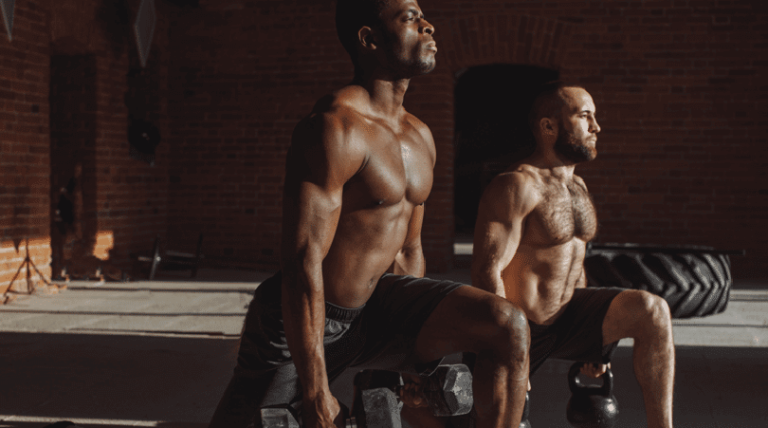 フロントランジの効果的なやり方｜下半身（大殿筋・大腿四頭筋・ハムストリングス）を鍛えるトレーニング｜QITANO ® 北野カラダづくりラボ